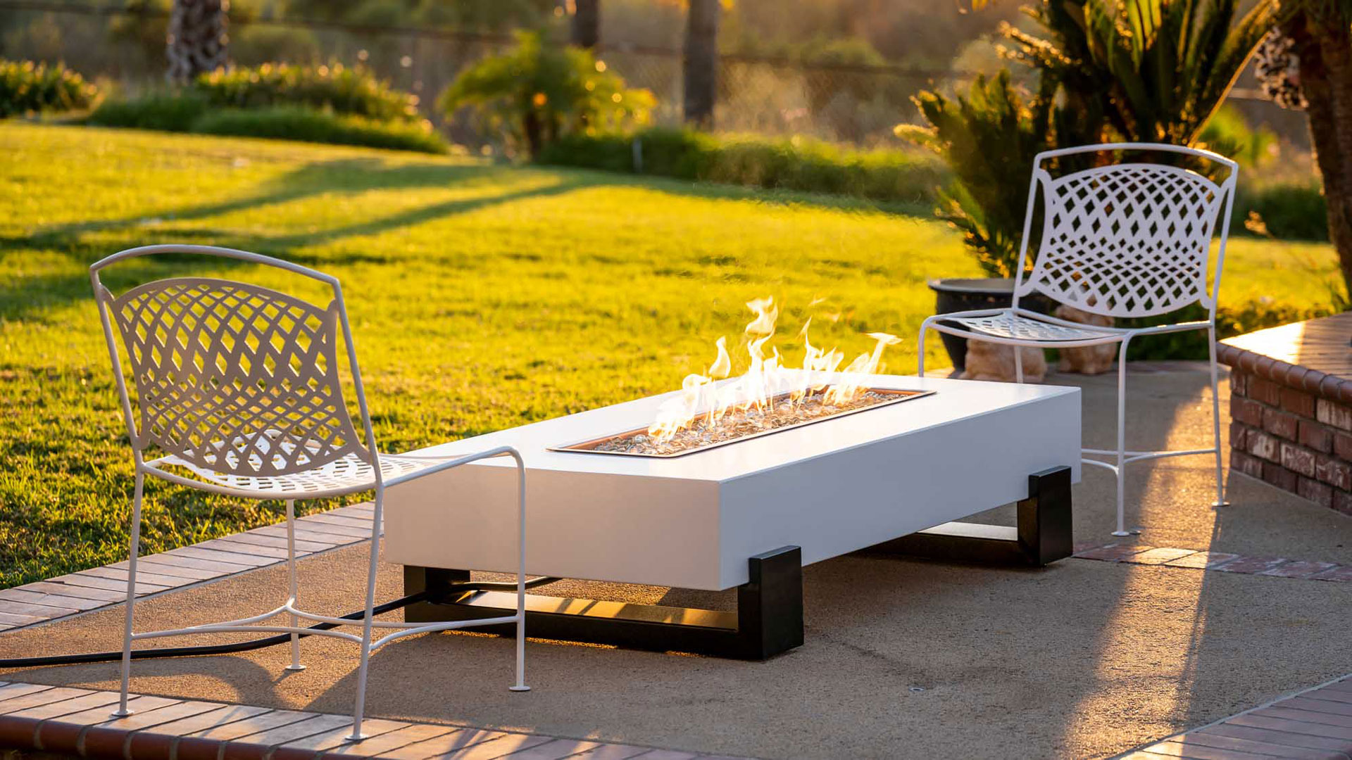 Largest Selection of Outdoor Fire Pits, Bowls, Tables | Fireplaces Plus